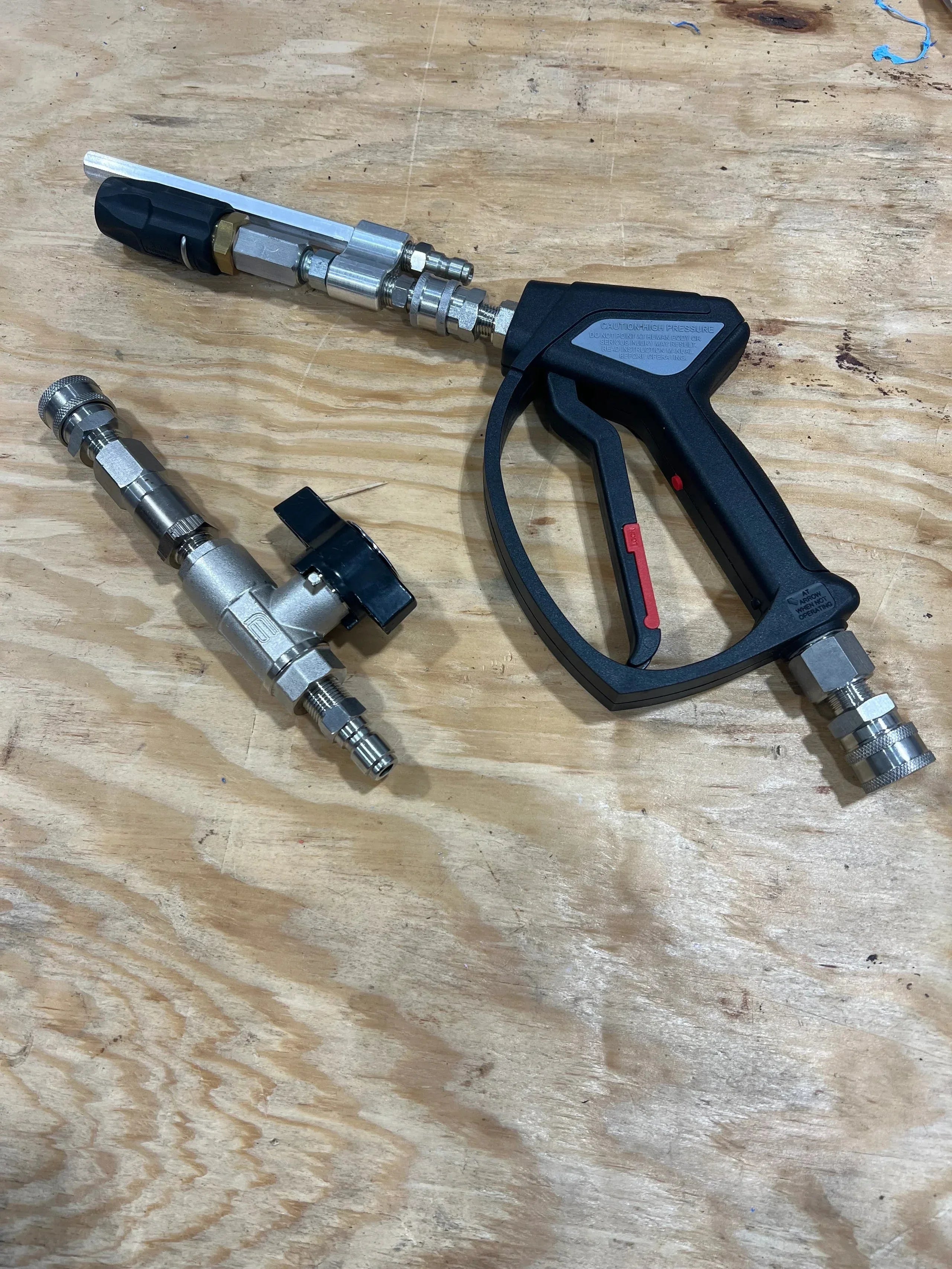 Guns, Nozzles & Lances – Soft Wash Factory